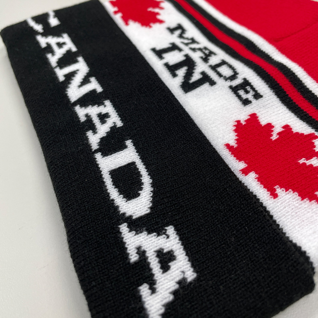 Custom Personalized Toques Canada [Order Online Today]